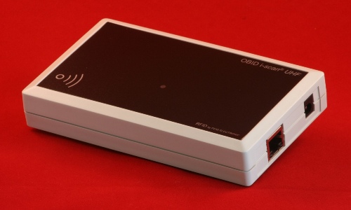 ISC.MRU102 – Desktop Mid Range Reader RFID UHF EPC con Multiplexer